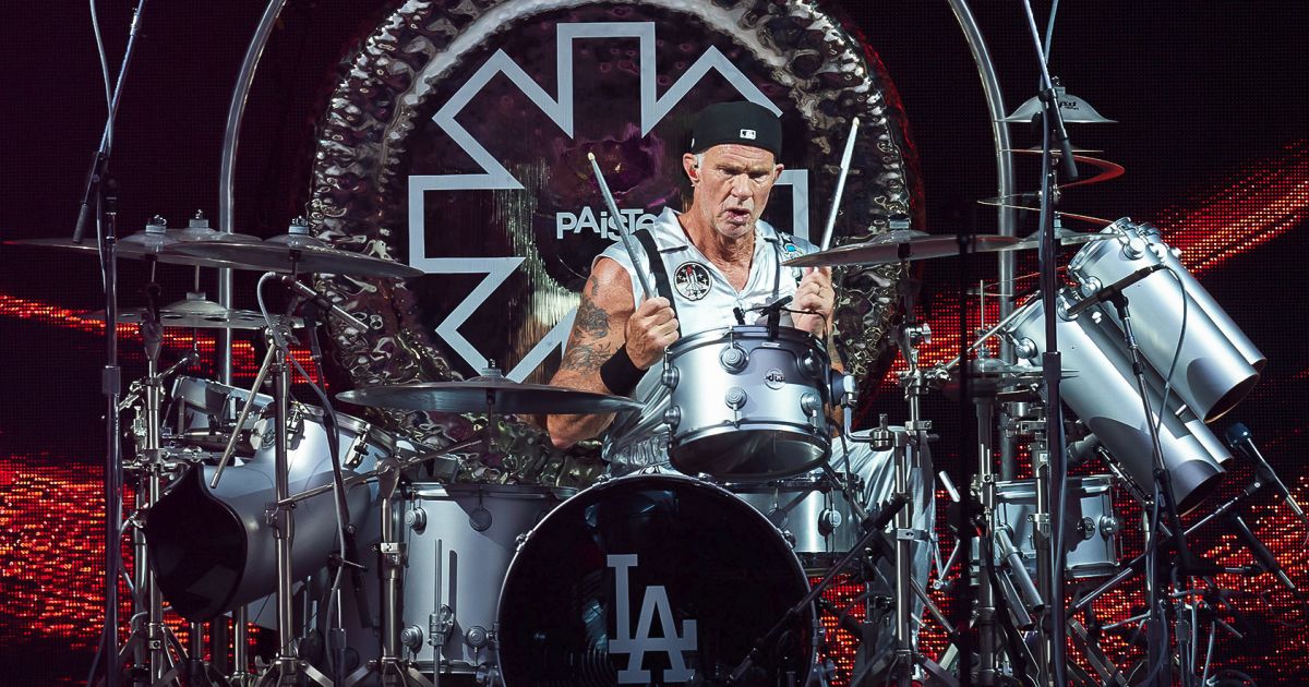 Chad Smith Tackles Bring Me the Horizon’s Hit - Drummerworld Articles